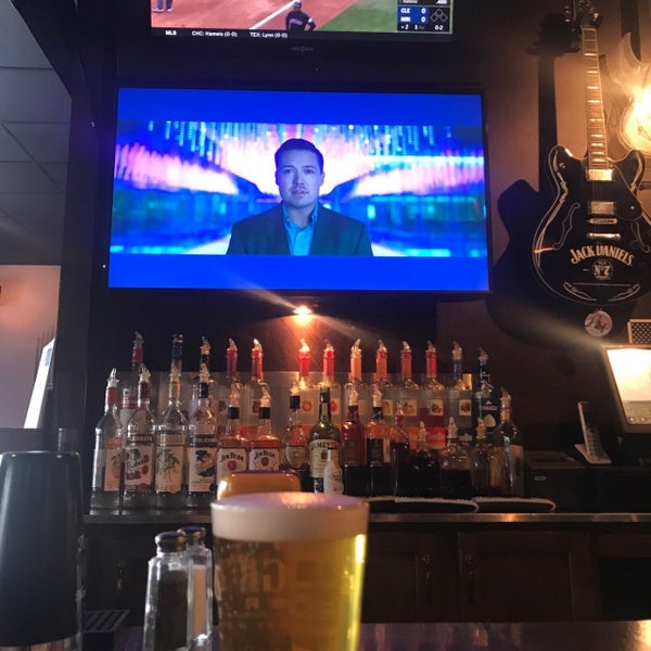 Back Stage Bar - Kamm's Corners - 17007 Lorain Ave