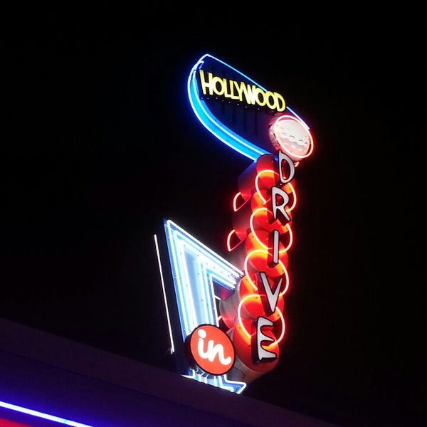 Hollywood Drive-In Golf - Mini Golf