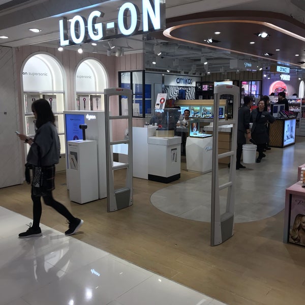 LOG-ON - Gift Store in Tsim Sha Tsui
