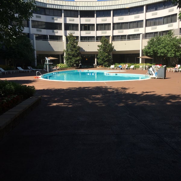 Sheraton Reston Hotel - 11810 Sunrise Valley Dr