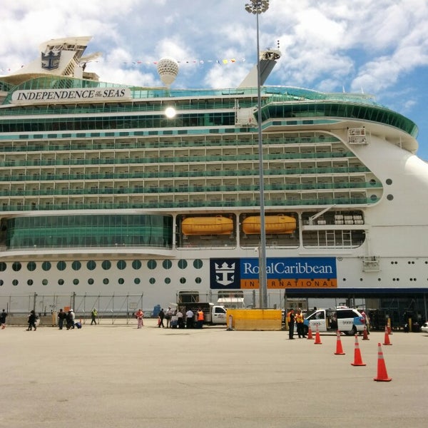 Photos at Port Everglades Terminal 29 - 4 tips