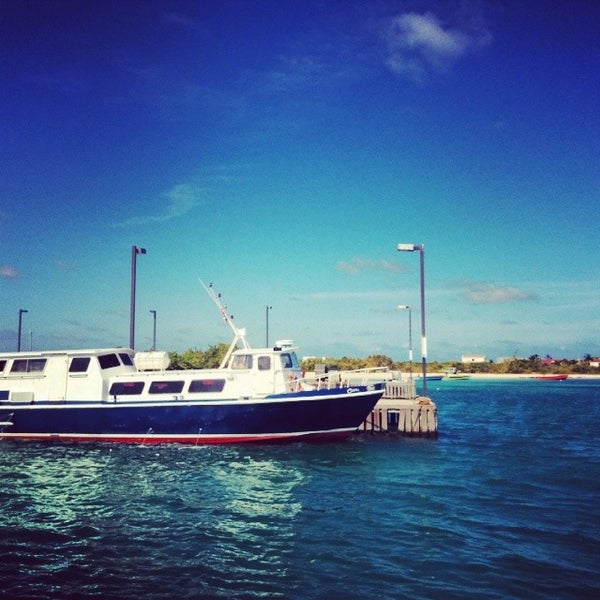 Photos at Blowing Point Ferry Terminal - Boat or Ferry