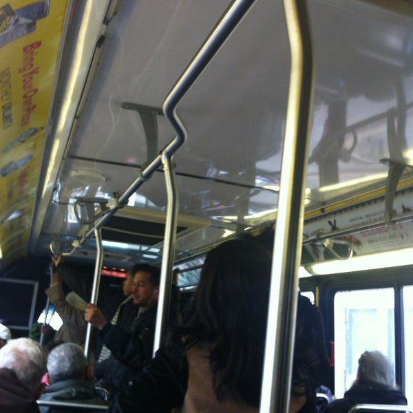 MTA 2 Train Shuttle Bus (Now Closed) - Crown Heights - 1 tip from 90 ...