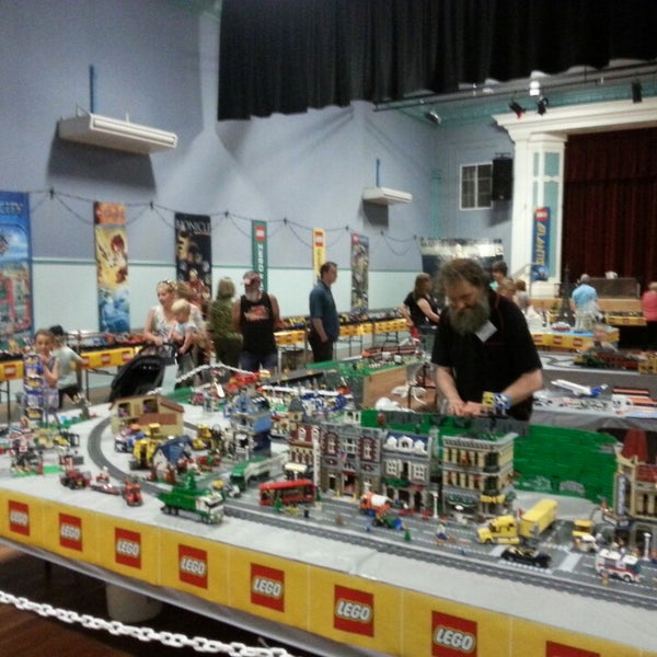 Maffra Memorial Hall - Maffra, VIC