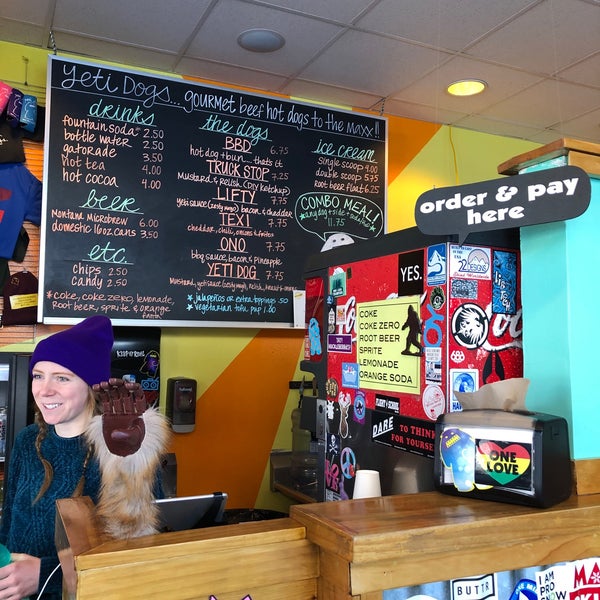 Yeti Dogs - Hot Dog Joint