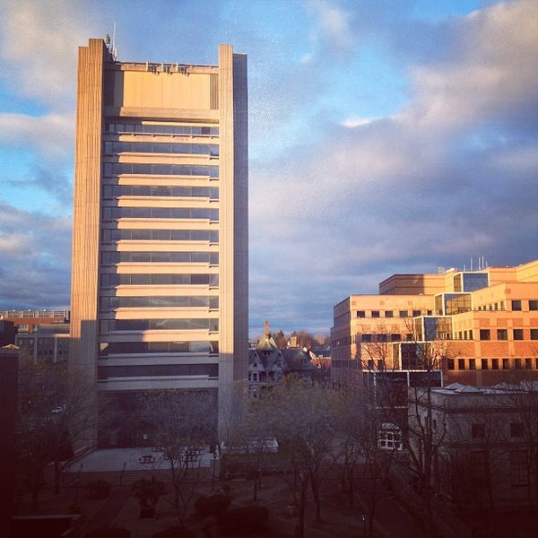 Sciences Library (SciLi) - College Hill - 201 Thayer St