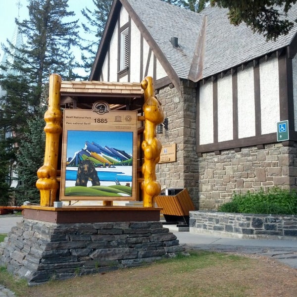 Banff Visitor Centre - 3 tips from 592 visitors