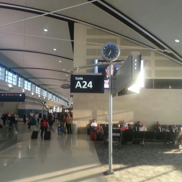 Photos at Gate A24 - Airport Gate in Romulus