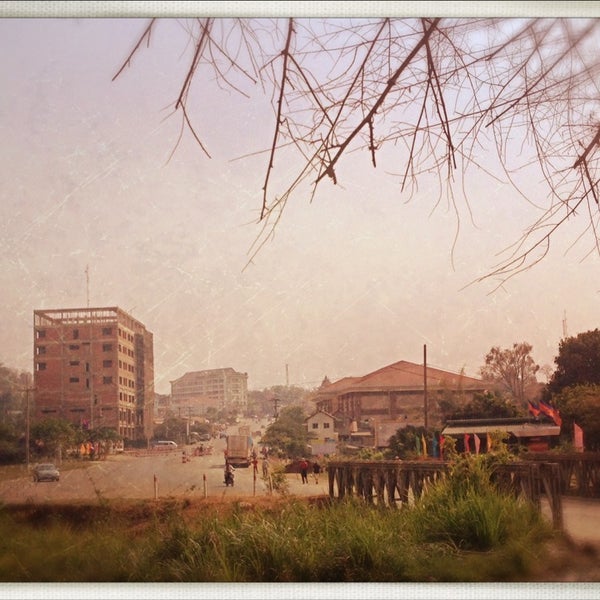 Ban laem border crossing - 1 tip