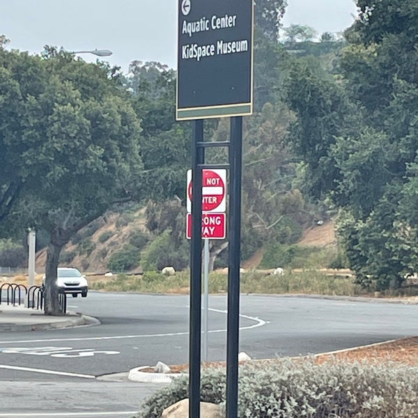 Photos at Rose Bowl Aquatic Center - Pool in Pasadena