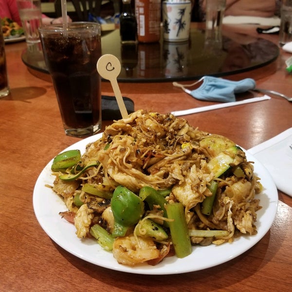 Charlie Chow's Dragon Grill - Central City - 255 E 400 S