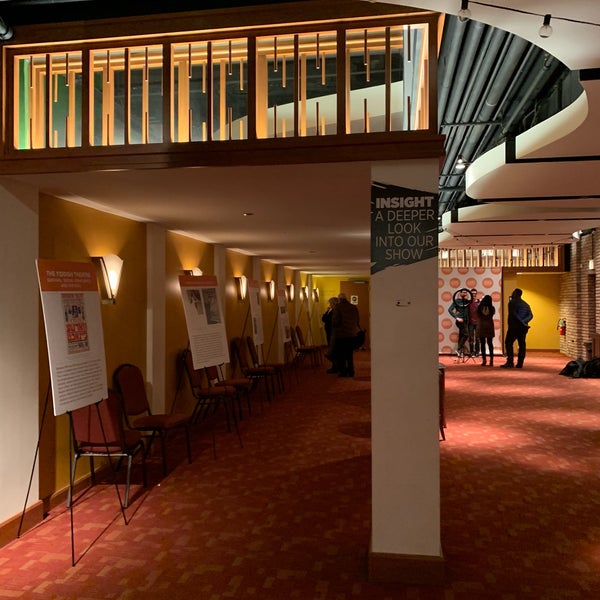 Biograph Theatre - Movie Theater in Chicago