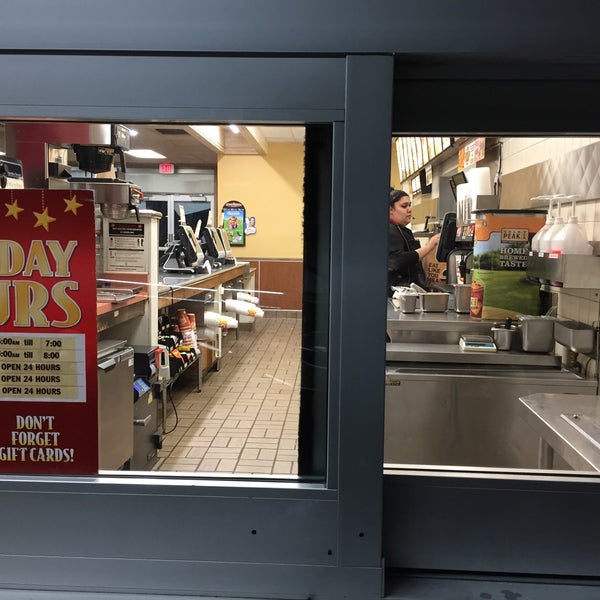 Carl's Jr. - 13011 Harbor Blvd