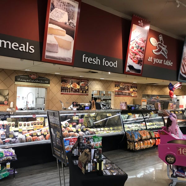VONS - Grocery Store in Garden Grove