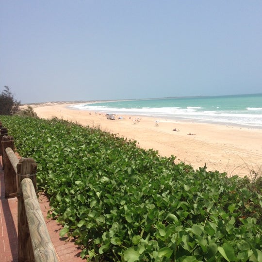 Cable Beach - Cable Beach Rd