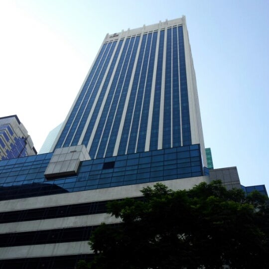 Photos at Hong Leong Building - Structure in Financial District