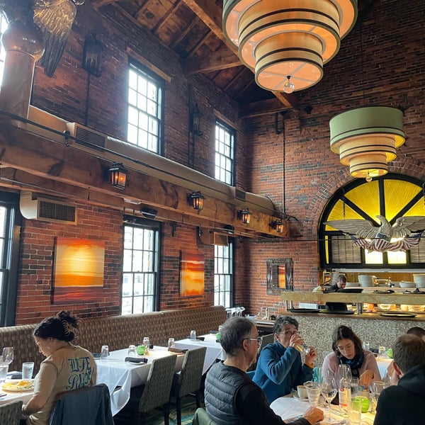 Photos at Chart House Restaurant - Waterfront - 60 Long Wharf