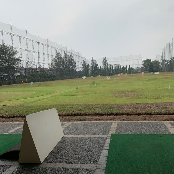 Meilia Golf Driving Range - 21 tips