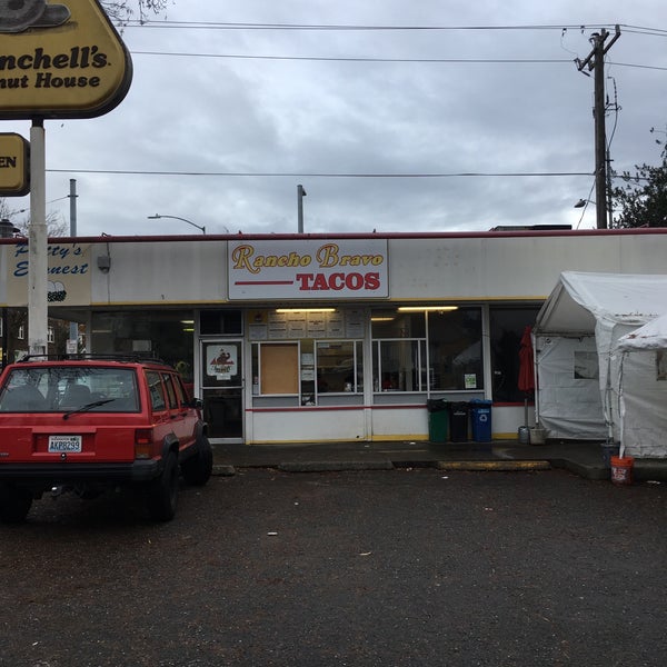 Rancho Bravo Tacos - Wallingford - 30 tips