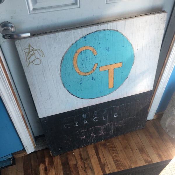 Circle Thrift - Bella Vista - Southwark - 1125 S Broad St