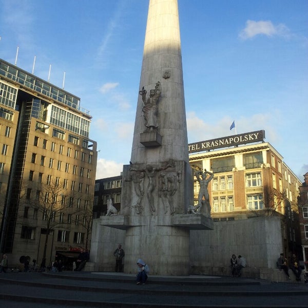 Nationaal Monument op de Dam - Monument / Landmark in Amsterdam Centrum