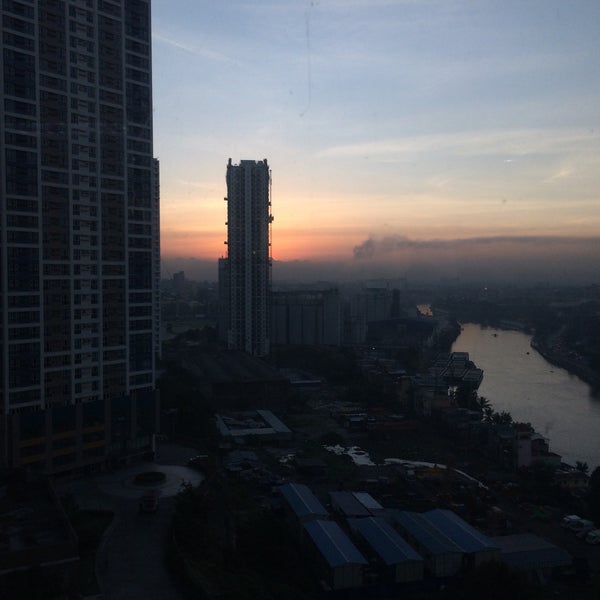 Robinsons Cybergate Tower 1 - Mandaluyong District 2 - Pioneer St