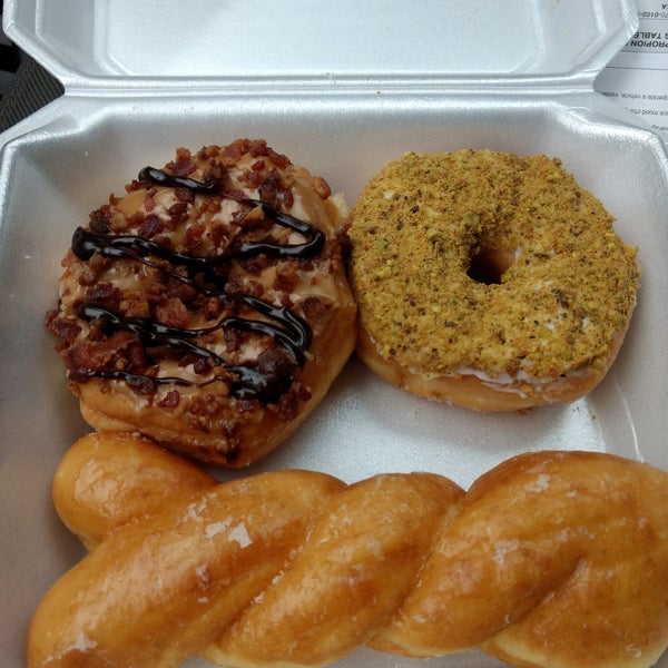 Amy's Donuts - 650 Georgesville Rd
