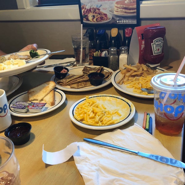 IHOP - 2 tips