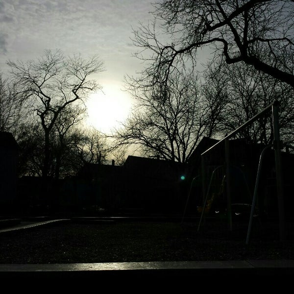 Elston (Daniel) Park - Park in Northwest Side