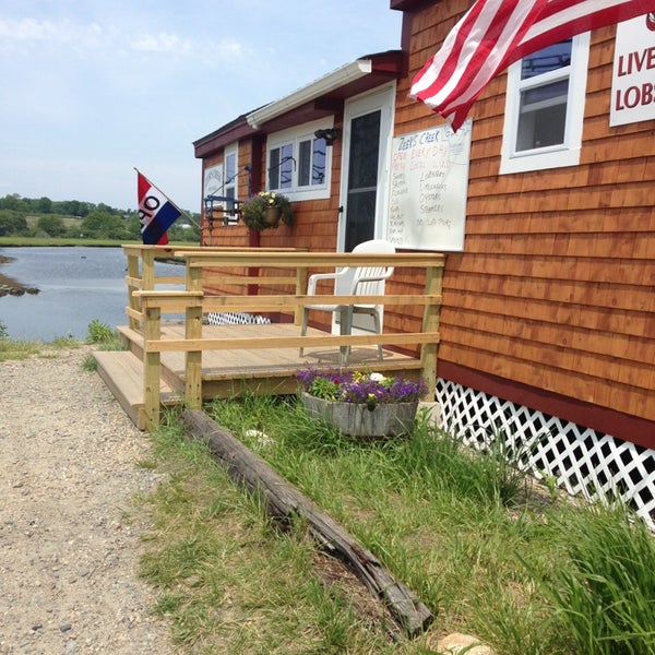 Zeek's Creek Bait & Tackle - Fish Market