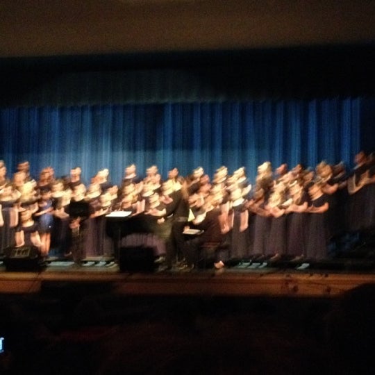 Lowery Freshman Center - 601 E Main St