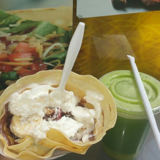 MainPlace Mall Food Court - Food Court in North Main