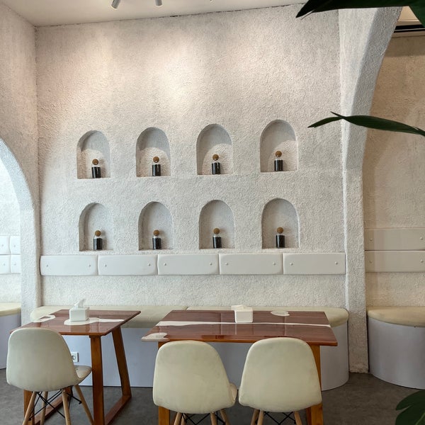 Double V Coffee - Coffee Shop in Menteng