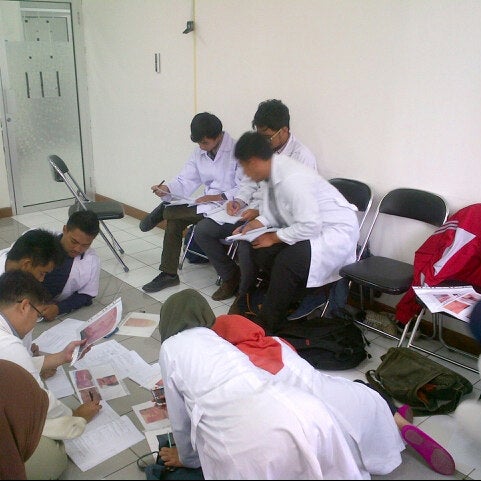 Ruang skill lab lantai 4 FK UNISBA - Medical School in Bandung