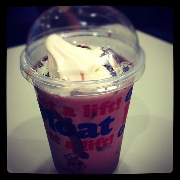 Jollibee Coke Float