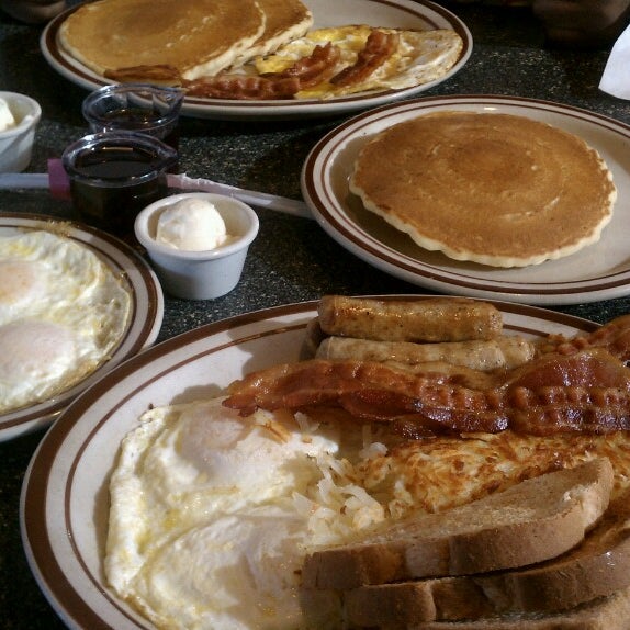 Denny's - Breakfast Spot