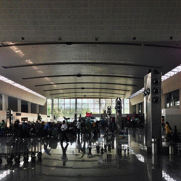 Photos at Lal Bahadur Shastri International Airport Varanasi (VNS ...