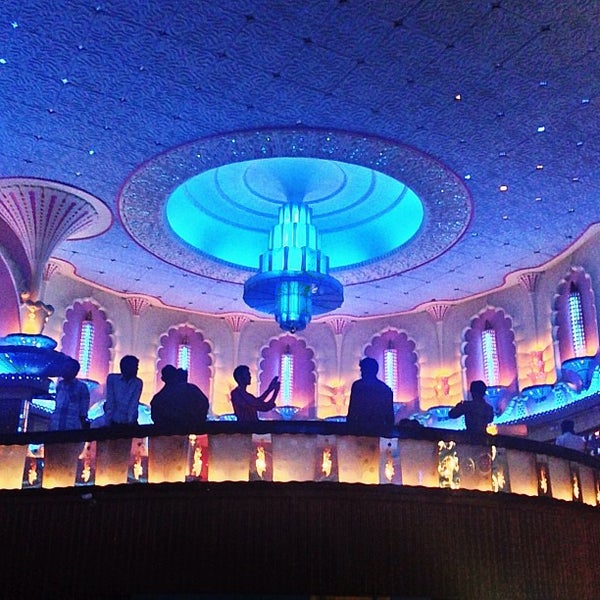 Raj Mandir Theatre - 24 tips