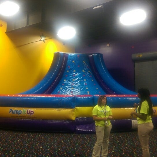 Pump It Up - Indoor Play Area in Waldorf