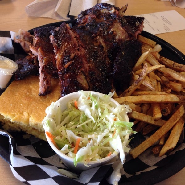 Two Fat Guys Bar-B-Q (Now Closed) - 4887 Tuscarawas St W