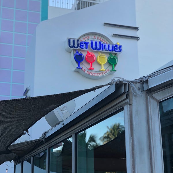 Wet Willie S Miami Beach Photos