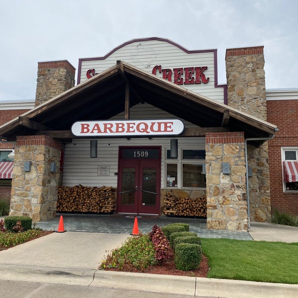 Spring Creek Barbeque - 1509 Airport Fwy