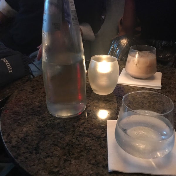 Vetro Restaurant & Lounge - 29 tips