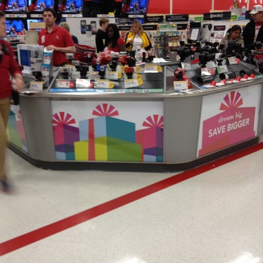 Photos at Target - Big Box Store in Wilshire Estates - Savannah Mall