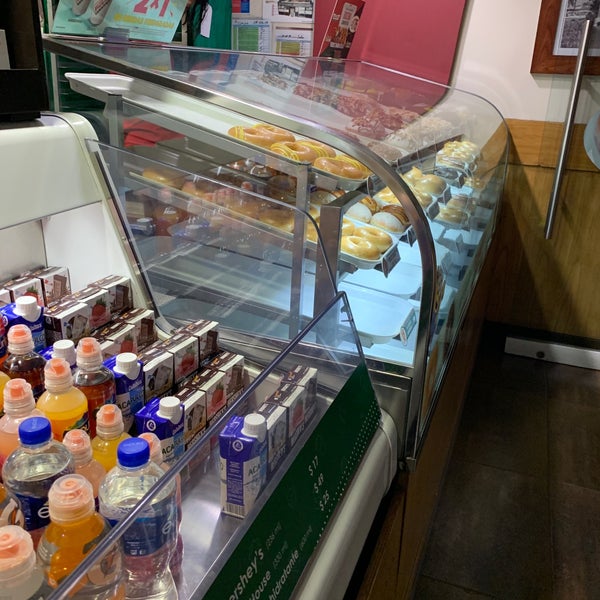 Krispy Kreme Home Price - Blvd. Manuel Ávila Camacho No. 3228