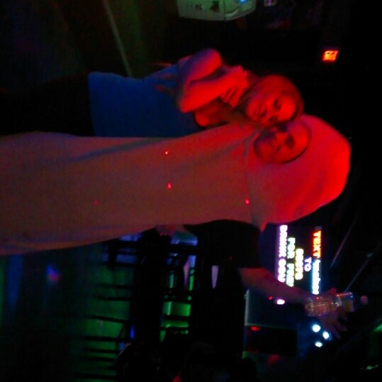 Makos On The Rocks (Now Closed) - Cocktail Bar