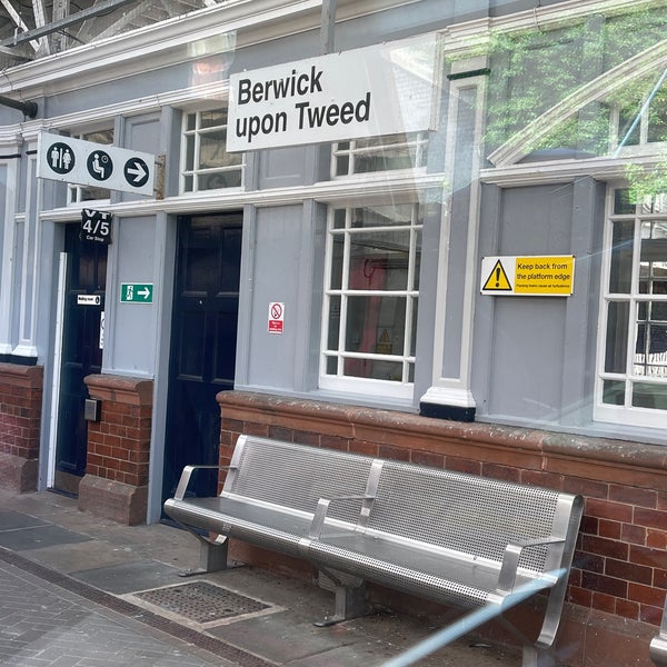 Berwick-upon-Tweed Railway Station (BWK) - 8 tips from 2237 visitors