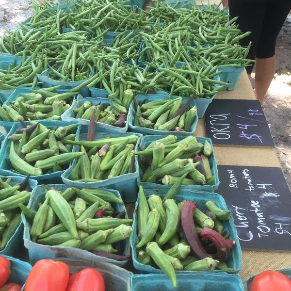 Photos at Forsyth Farmers Market - Historic District-South - Savannah, GA
