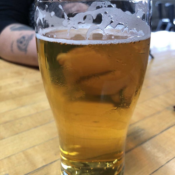 Alosta Brewing Co. - 692 Arrow Grand Cir