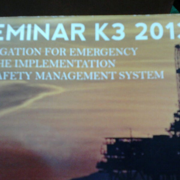 Gedung direktorat PPNS ITS - College Auditorium